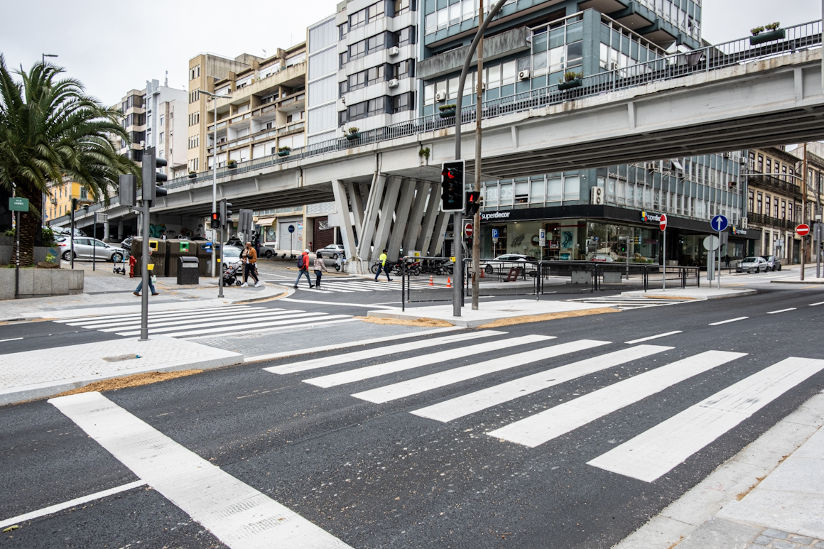 Porto | Requalificação de Ruas e Espaços Públicos | Page 50 ...
